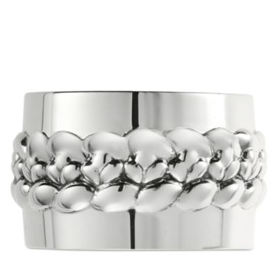 Click here for Christofle Babylone Silverplated Napkin Ring prices