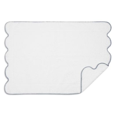 Click here for Matouk Jasper Tub Mat prices