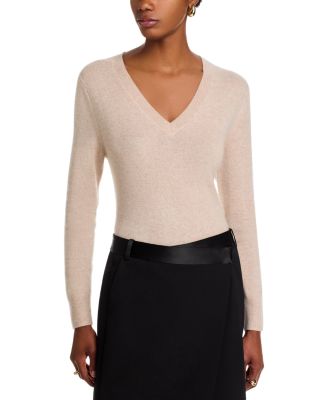 Click here for C by Bloomingdales Cashmere Cashmere V Neck Sweate... prices