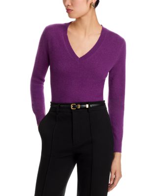 Click here for C by Bloomingdales Cashmere Cashmere V Neck Sweate... prices