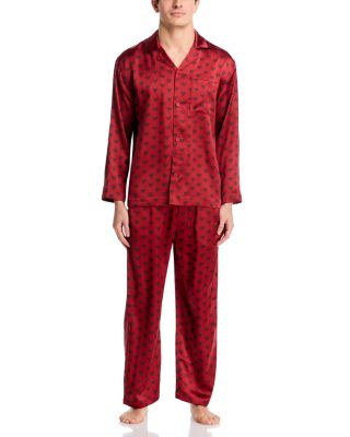 Click here for Skims Sleep Set prices