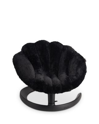 Click here for Tavo Shell Pet Bed and Swaying Lounger prices