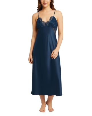 Click here for Rya Collection Serena Charmeuse Gown prices