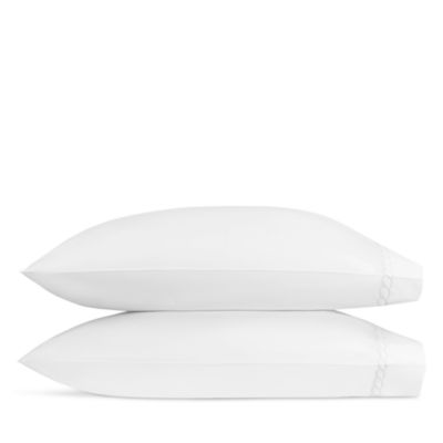 Click here for Matouk Classic Chain Standard Pillow Case  Pair prices