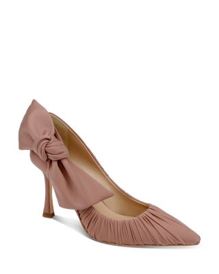 Click here for Badgley Mischka Womens Vanesa Jersey Knit Pumps prices
