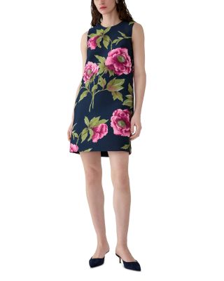 Click here for Carolina Herrera Sleeveless Shift Dress prices