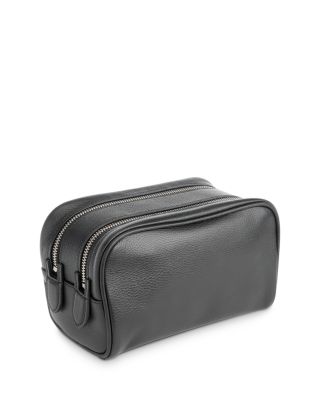 Click here for Royce New York Leather Toiletry Bag prices