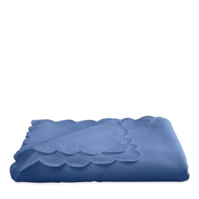 Click here for Matouk 1350 Savannah Gardens Oblong Tablecloth  68... prices