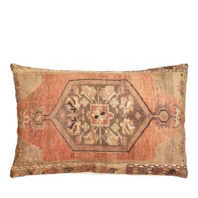 Click here for Livabliss Javed Lumbar Pillow prices