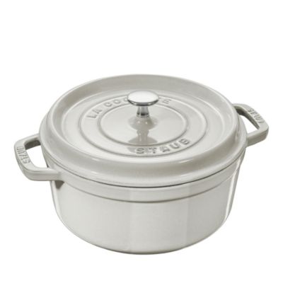 Click here for Staub Round Cocotte  4 Quart prices
