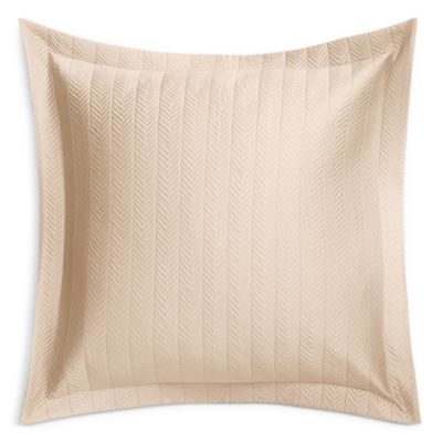 Click here for Matouk Netto Quilted Euro Sham prices