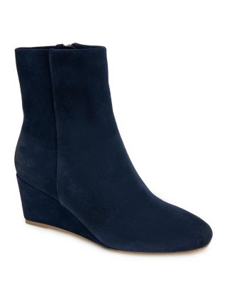 Gentle Souls by Kenneth Cole Womens Nash Suede Wedge Booties