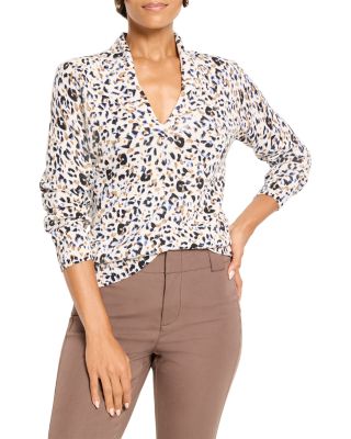Click here for Nic+Zoe Femme Cheetah Shawl Collar Sweater prices