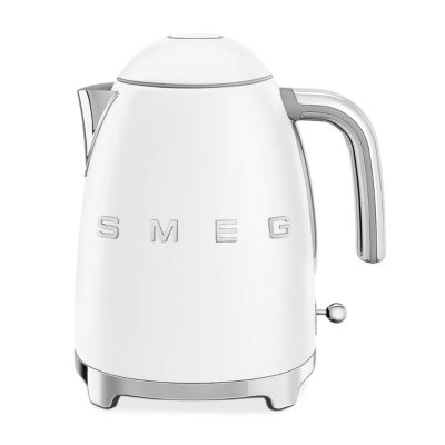 Click here for Smeg 50s Retro Electric Kettle prices