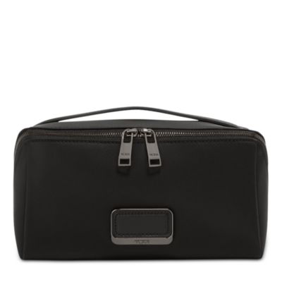 Click here for Tumi Voyageur Dallas Cosmetic Case prices