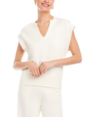 Click here for Fifteen Twenty Morgan V Neck Top prices