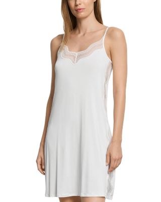 Click here for Hanro Cira Bodydress prices