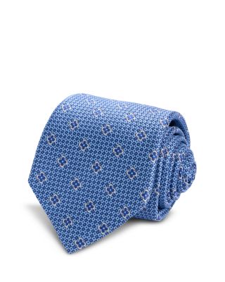 Click here for David Donahue Silk Classic Diamond Floral Tie prices