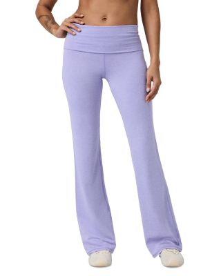 Click here for Vuori Halo Foldover Pants prices