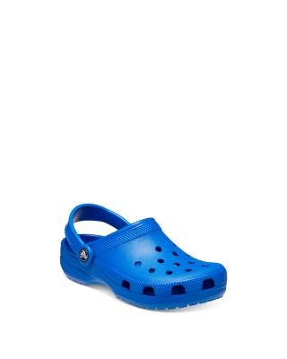 Click here for Crocs Unisex Classic Clogs - Little Kid prices