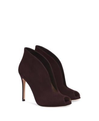 Click here for Gianvito Rossi Womens Vamp Booties prices