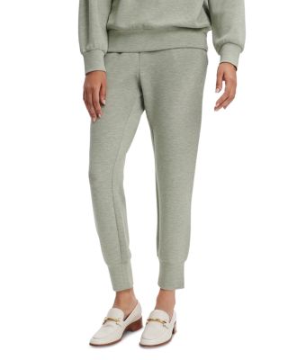 Click here for Varley The Slim Cuff Jogger Pants prices