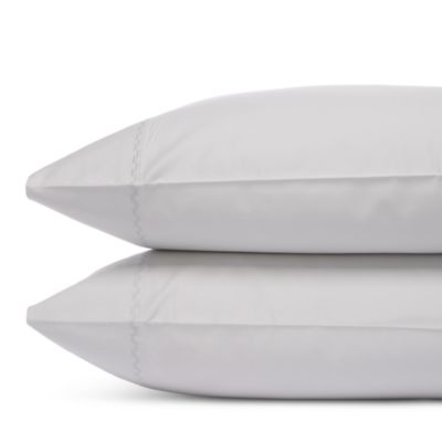 Click here for Hudson Park Collection Giza 700 Cotton Sateen Pill... prices