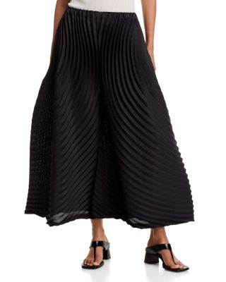Click here for Issey Miyake Circle Pleats Pants prices